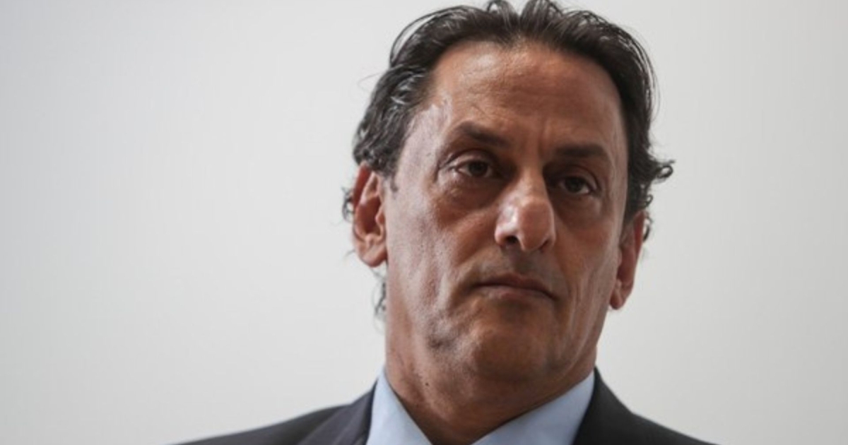 Após derrotas nas mãos de Dino, Wassef desiste de recurso contra caso ...