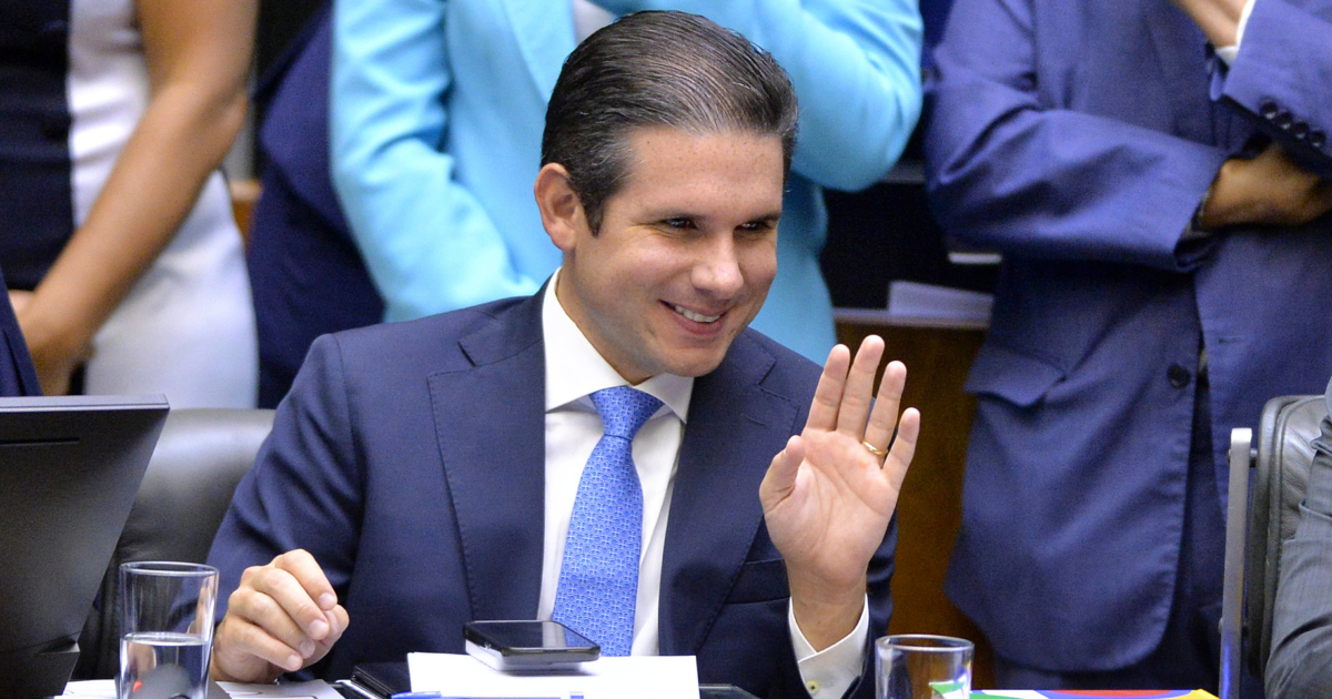 Os motivos de Hugo Motta para adiar a escolha do relator do Imposto de ...