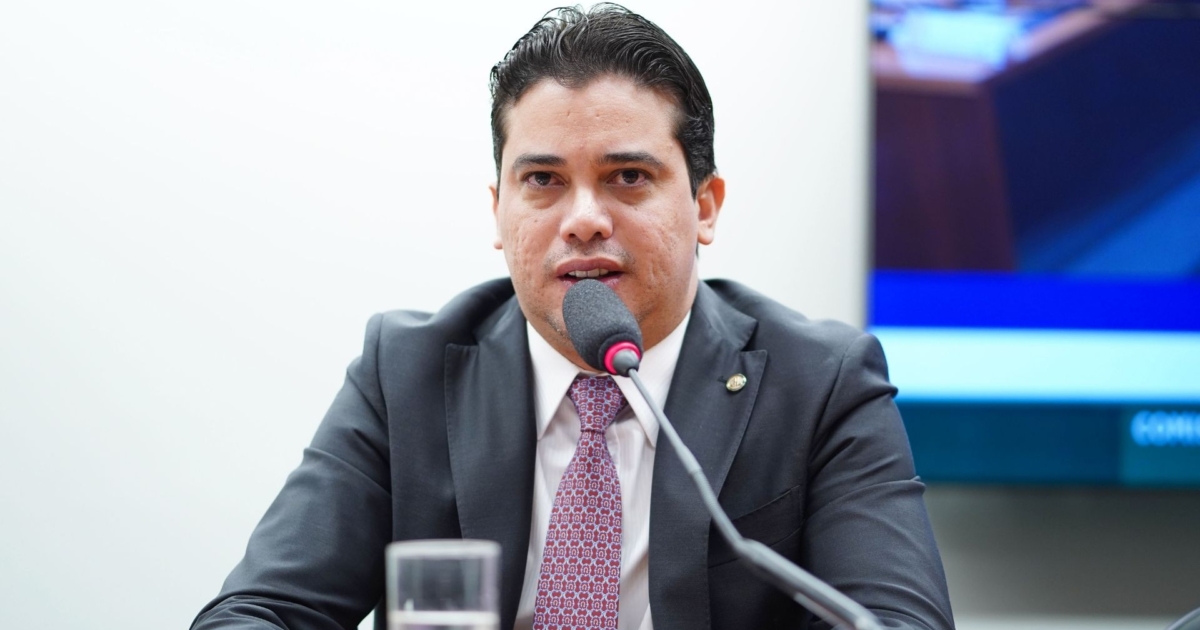 Alvo da PF, deputado informou ao TSE ter empobrecido em mandato na ...